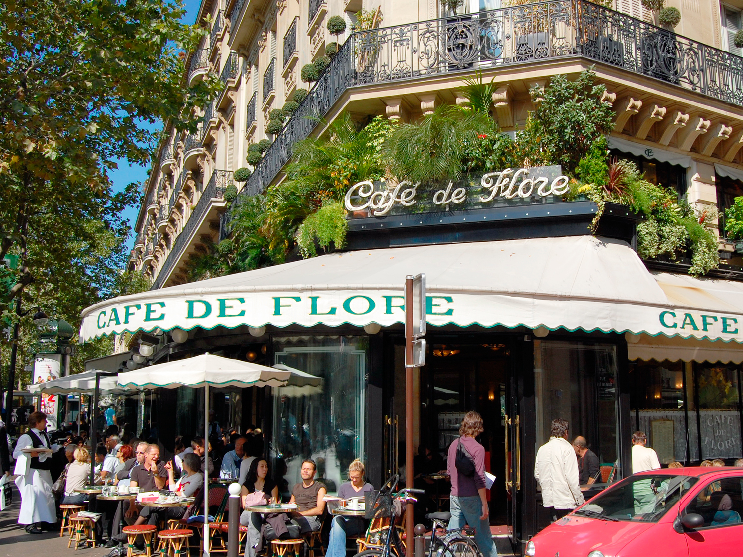 Paris – Café de Flore – Viajento