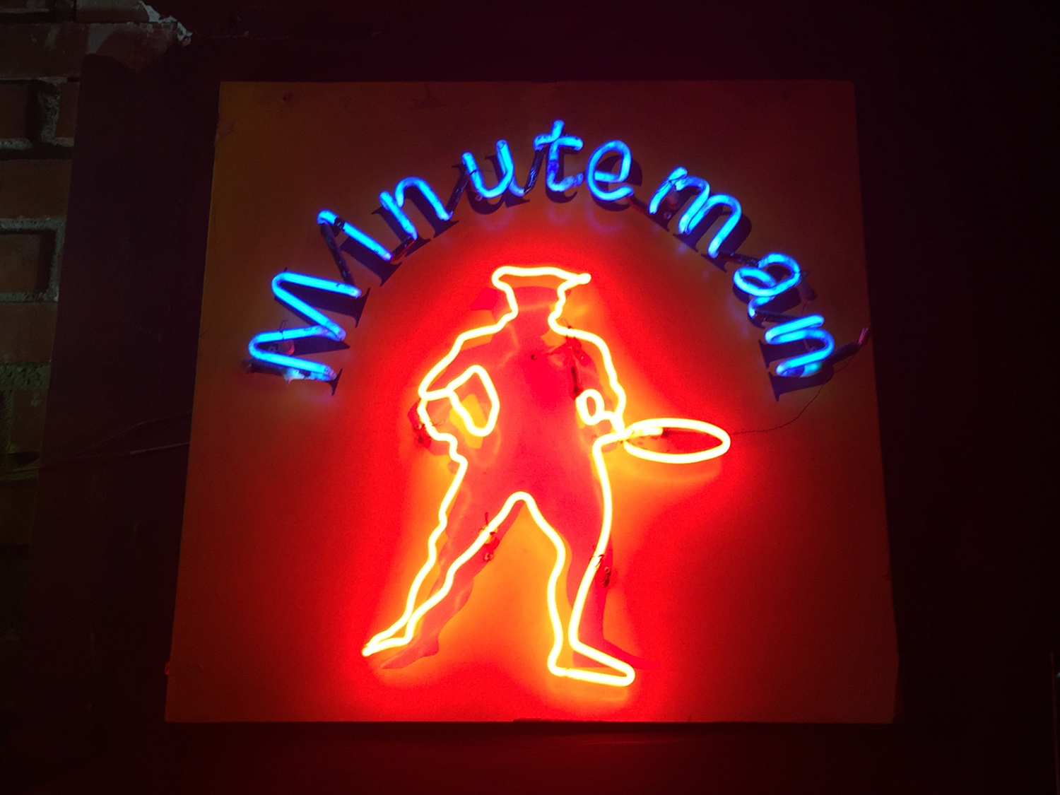 Uyuni – Minuteman Revolutionary Pizza – Viajento