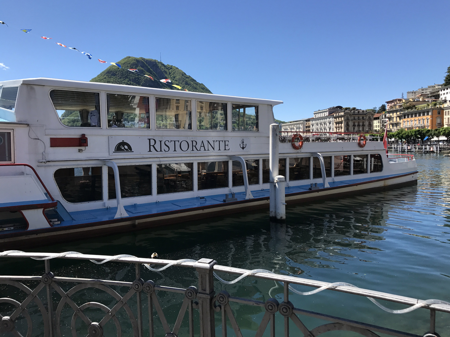 Lugano – Passeio de barco com almoço no lago – Viajento