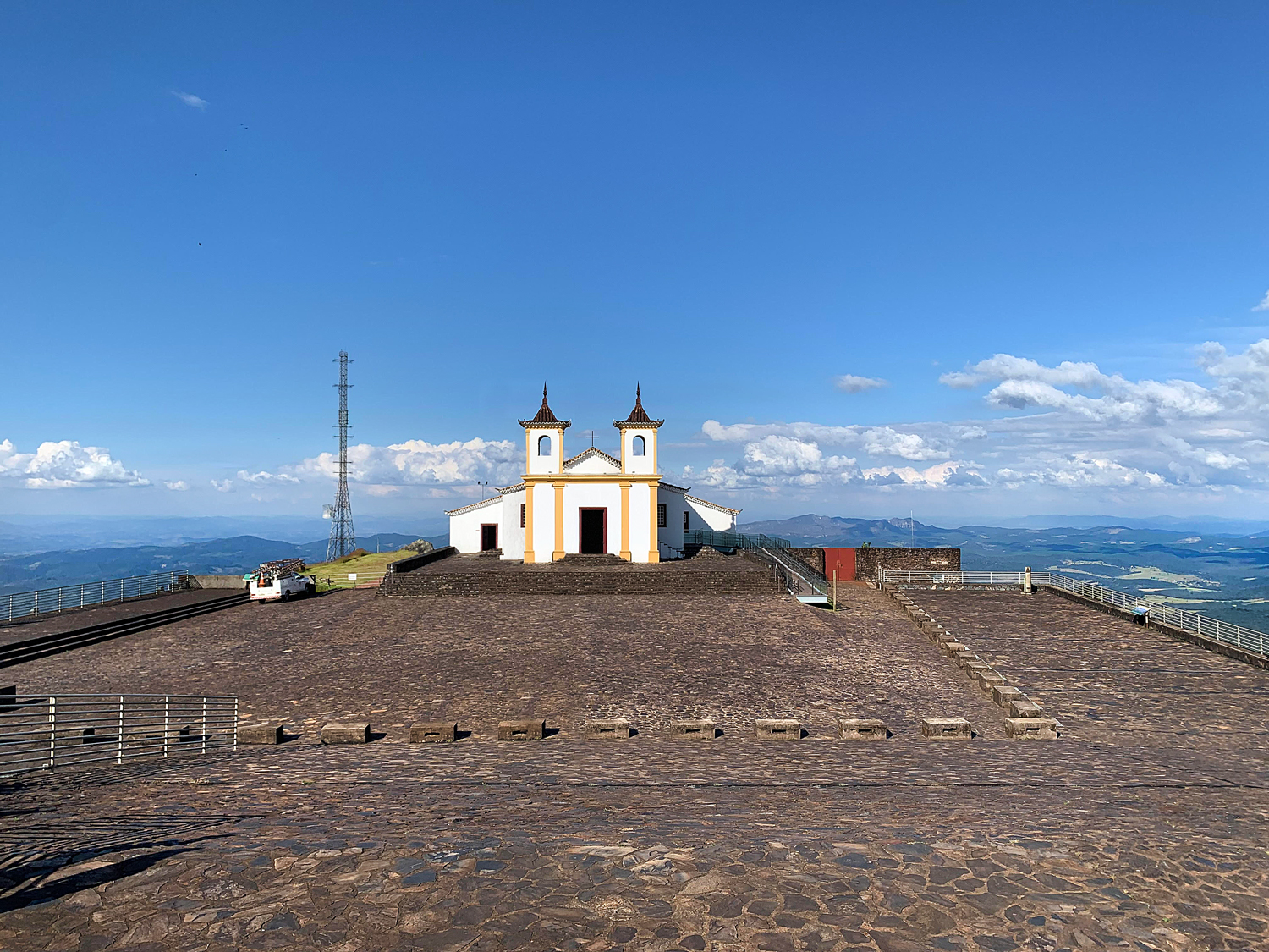 Caeté – Santuário Nossa Senhora da Piedade – Viajento
